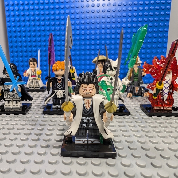 unbranded | Toys | 8 Minifigures Bleach Anime Building Block Toys ...